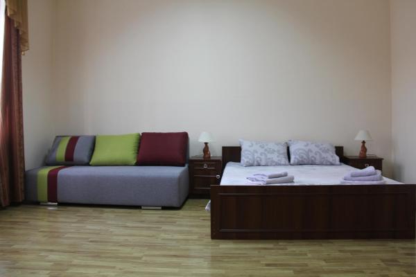Apartments Domovik ,Kirilla I Mefodiya, 5 - Мукачево