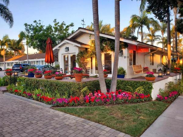 Marina Beach Motel - Santa Barbara, CA