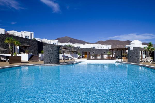 Apartamentos Livvo Coloradamar - Lanzarote