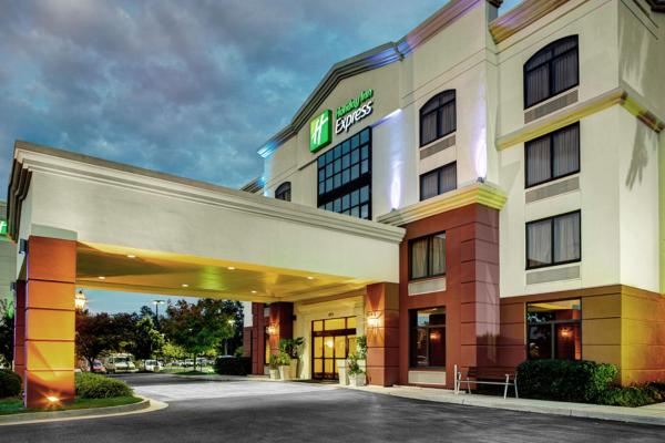 Holiday Inn Express Richmond Airport By Ihg - Richmond, VA