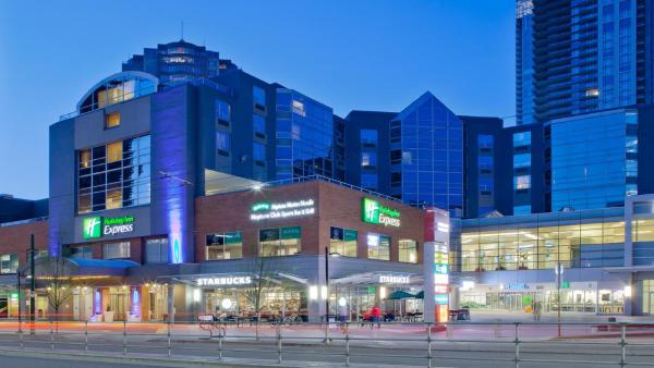 Holiday Inn Express Vancouver-metrotown (Burnaby) - Vancouver