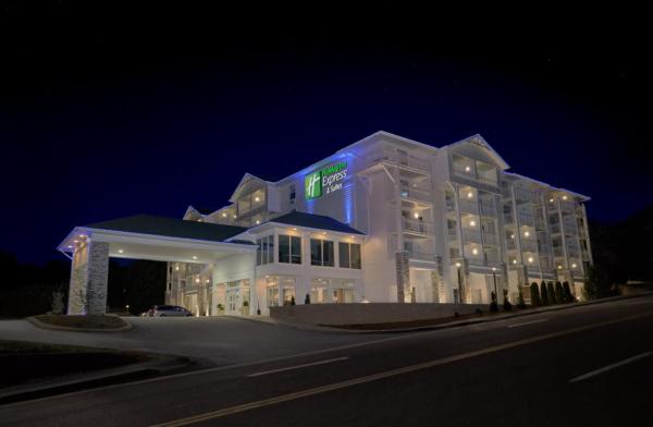 Holiday Inn Express Pigeon Forge – Sevierville - Douglas Lake, TN