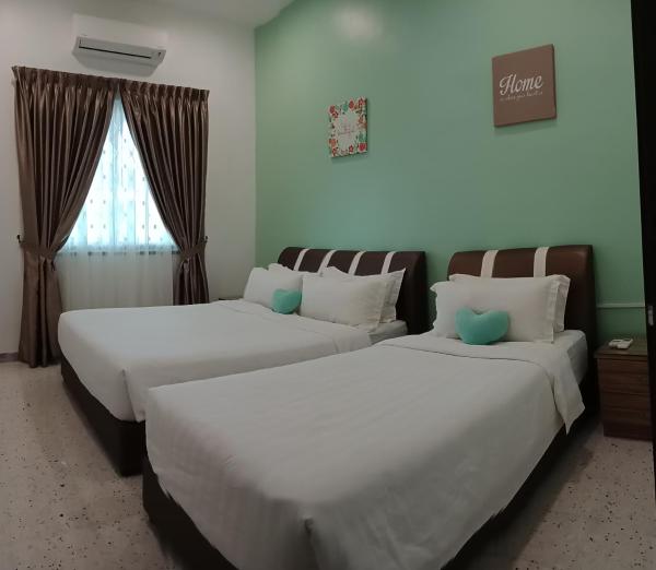 Deluxe Twin Room (Private Bathroom) - Malaysia