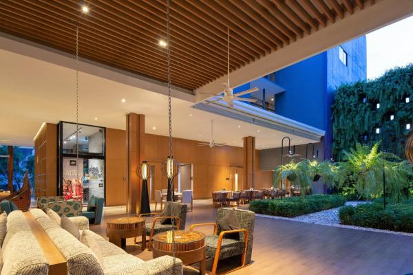 Holiday Inn Express Phuket Patong Beach Central By Ihg - Patong Beach