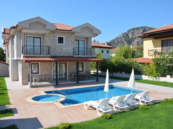 Konak Sari - Dalyan