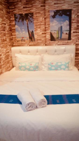 Apartment Grand Asia Afrika Skyen - Bandung