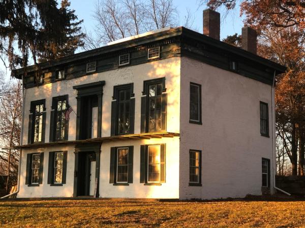 Historic Mcdonald Airbnb - Indiana (State)