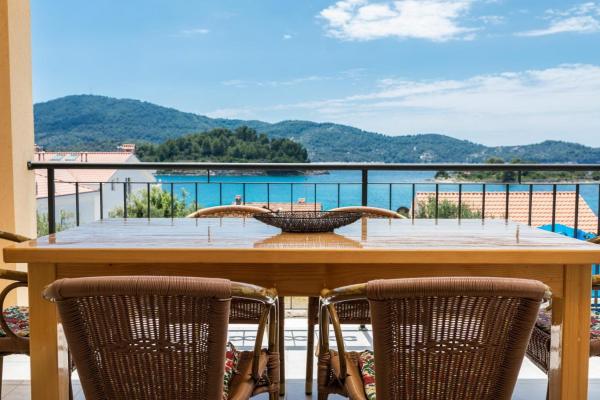 Apartments Fran - Vela Luka