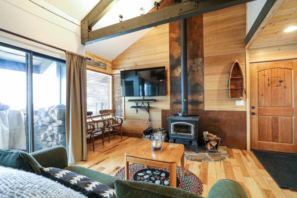 Bigwood #80 Condo - Mammoth Mountain, CA