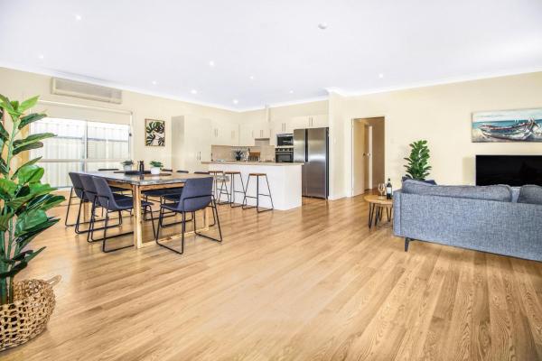 Aldinga Beach Experience - C21 Southcoast Holidays - Aldinga