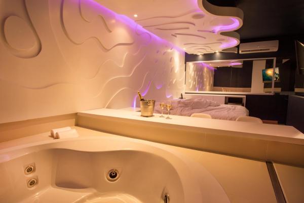 Tout Motel (Adults Only) -