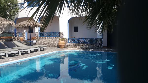 Darzenta Athina Apartments Perissa - Santorini