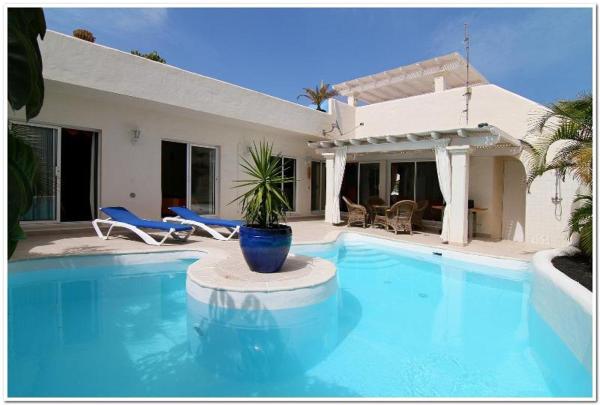 Mi Casa Su Casa - Corralejo