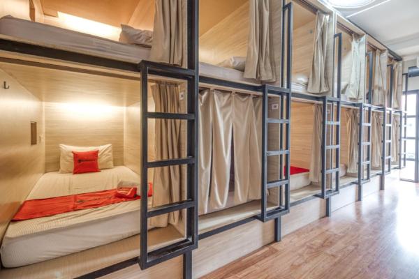 Reddoorz Hostel Near Stadion Mandala Krida Yogya - Yogyakarta