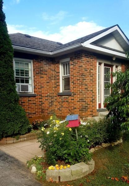 The Nottawa Gem, Blue Mountain & Collingwood - Collingwood