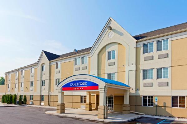 Candlewood Suites Secaucus By Ihg - North Bergen, NJ