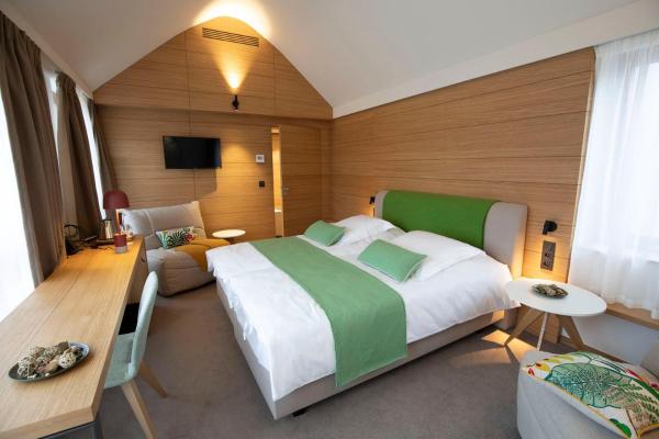B-lodge Boutique Hôtel - Ottignies-Louvain-la-Neuve