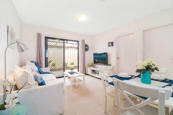 3 Bedrooms Holiday Home Near Sydney Airport - Penshurst
