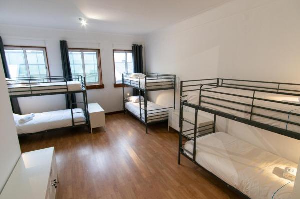 Change The World Hostels - Porto - Santa Catarina - Maia