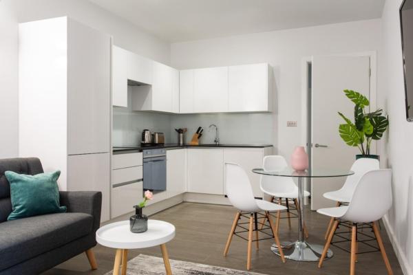 Abbott House By Viridian Apartments - St Albans, UK
