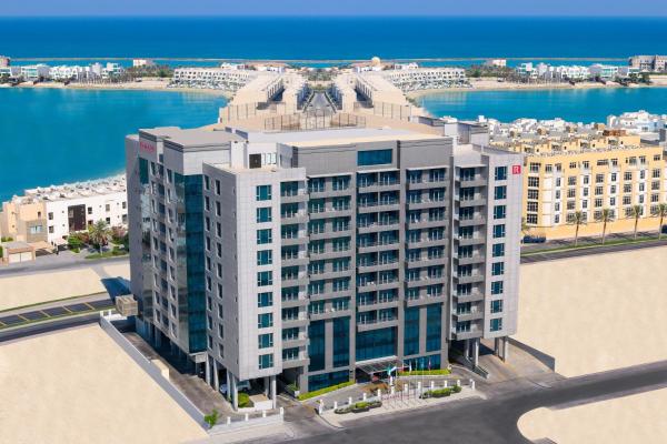 Ramada Hotel And Suites Amwaj Islands - Bahrain