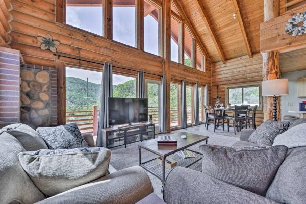 Spacious Hilltop Cabin With Deck And Scenic Views! - Ogden, UT