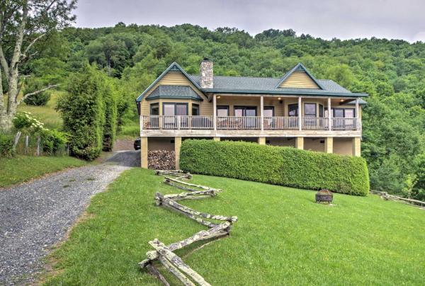 High Gravity Banner Elk Custom Chalet With Views! - Beech Mountain, NC