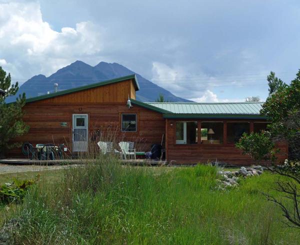 Emigrant Cabin On 10 Acres With Bbq And Peaceful Views - Montana