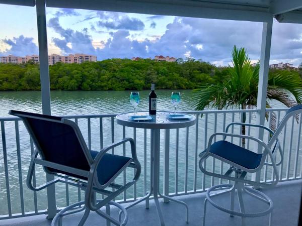 Waterfront Marco Island Retreat With Shared Docks - Marco Island, FL