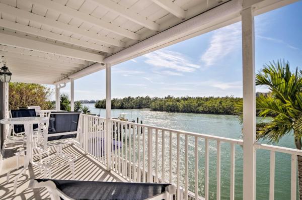 Waterfront Marco Island Retreat With Shared Docks - Marco Island, FL