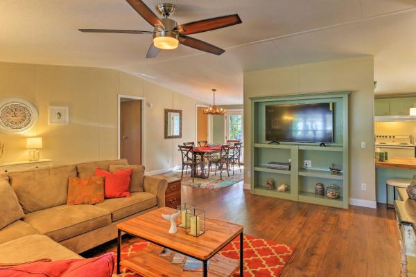 Charming Home With Deck And Yard - 1 Mi To Lake Texoma - Lake Texoma