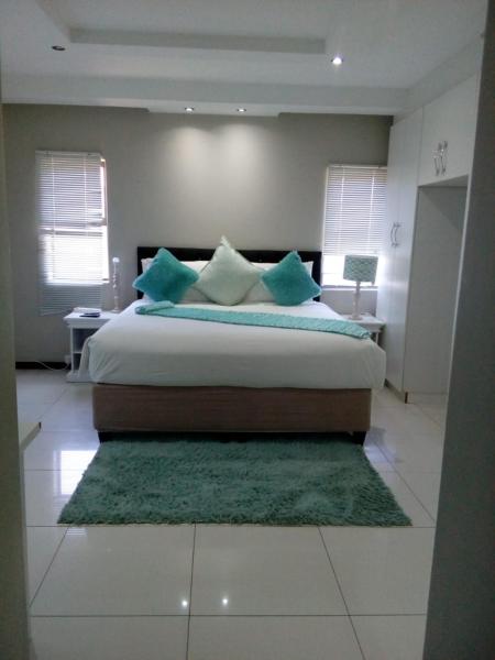 Shoes Guest House 2 - Mthatha
