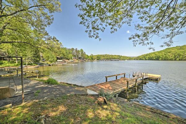 Harrison Lakefront Cottage With Private Dock! - Harrison Bay State Park, Harrison