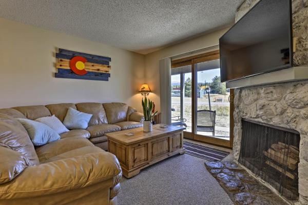 Eat, Sleep, Ski! Rustic Mtn Condo Wifi,tv, Hottub - Fraser, CO