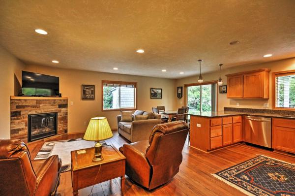 Hammond Home 2 Blocks To Marina And Columbia River! - Astoria, OR