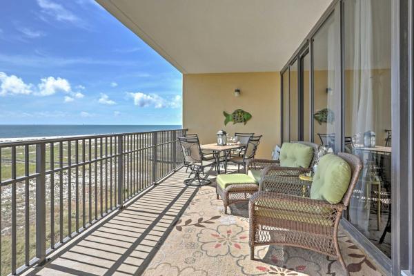 Beachfront Bliss On Dauphin Island With Pool Access! - Dauphin Island, AL
