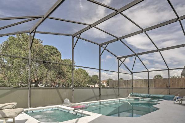 Beautiful Kissimmee Home - 5 Mi To Disney World! - Celebration, FL