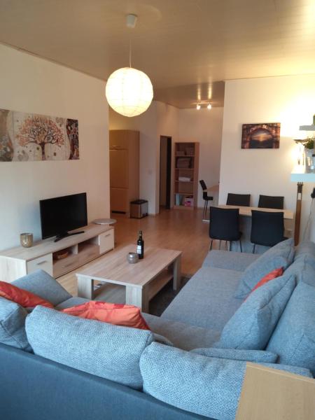 Tante Emma "Paris", Wohngefühl Wie Zuhause Plus Vorteile Eines Hotels, Pb-zentrum, 600m Zum Hbf - Paderborn