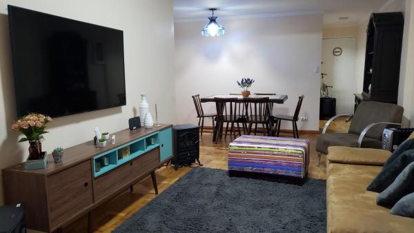Apartamento No Capivari Com Elevador - Campos do Jordão