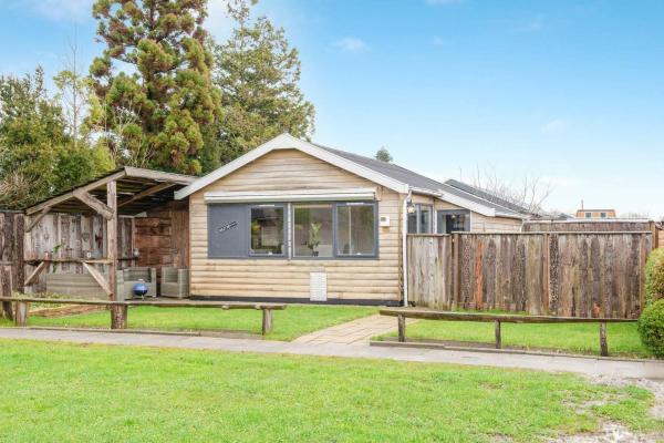 Tinyhouse Dirkshorn Noord-holland Honden Welkom Omheinde Tuin 10 Km Van Strand - Sint Maartenszee