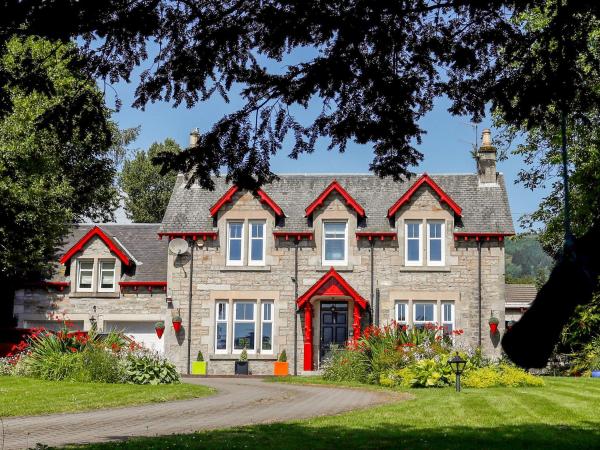 Roseburn - Pitlochry