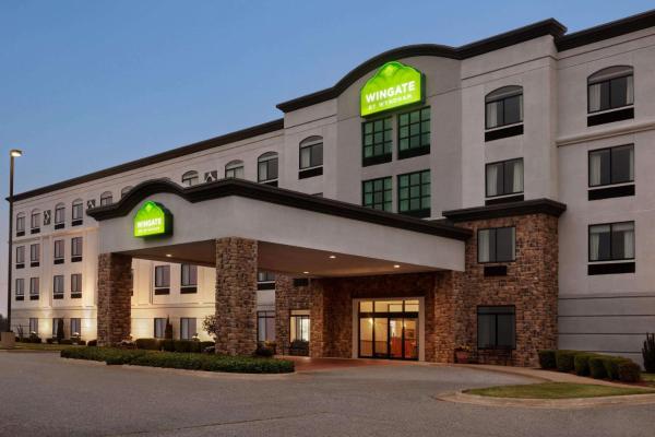 Wingate By Wyndham Bentonville - Bentonville, AR