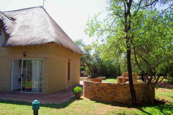 Baobab Ground Floor–nude–suneden Naturist Resort - South Africa
