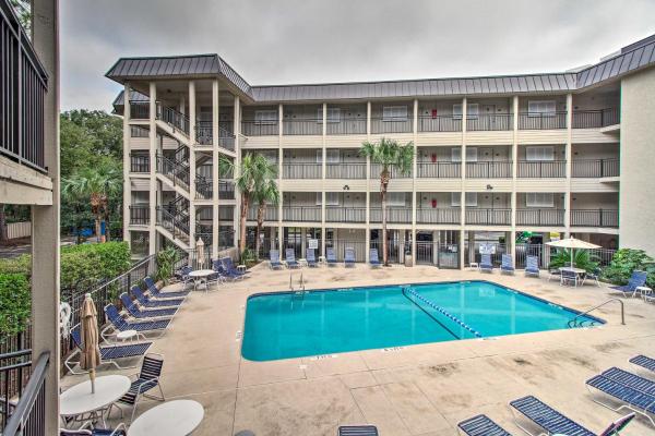 Beach Access Oceanfront Hilton Head Studio - Daufuskie Island, SC