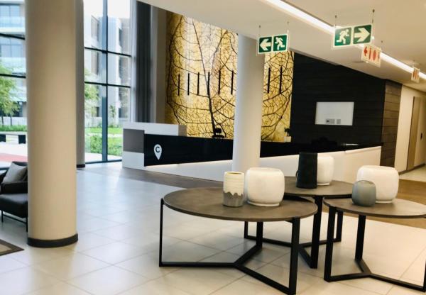 Menlyn Maine - One Bedroom Penthouse - No Load Shedding!! - Pretoria