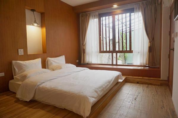 Forte Old Town, King Bed Room - Chiang Mai