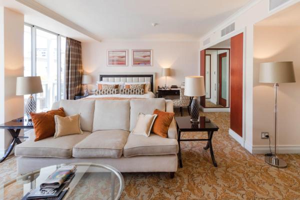 Taj Hotel Cape Town - Taj Residence Suite ,Let Out Privately - Claremont, Cape Town, South Africa