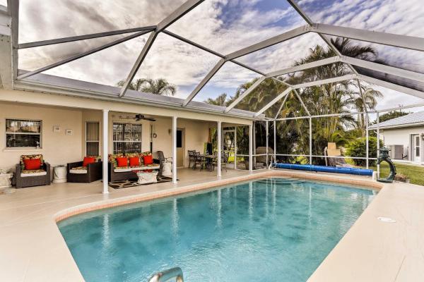 Canalfront Cape Coral Home With Private Dock! - Sanibel Island, FL