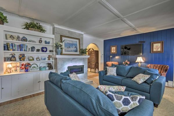 Eclectic Manitowoc Vacation Rental Near Marina! - Two Rivers, WI