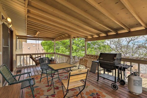 Page Home With Deck And Yard Walk To Rim View Trail - Page, AZ